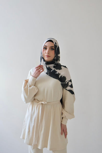 MODAL PRINT HIJAB BLACK PETALS – DEMURE HIJABS